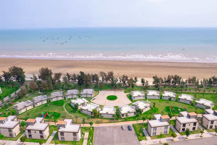 Solar Luxstay Villa Long Beach - Móng Cái
