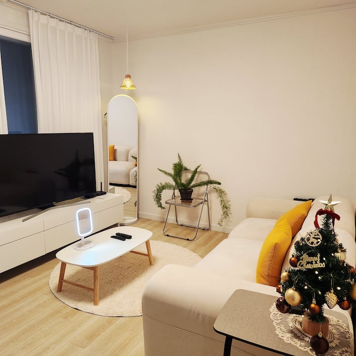 파티룸 독채/광안역1분/광안리10분/2인이상 - Busan