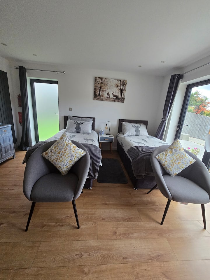 Deer's View - Swindon