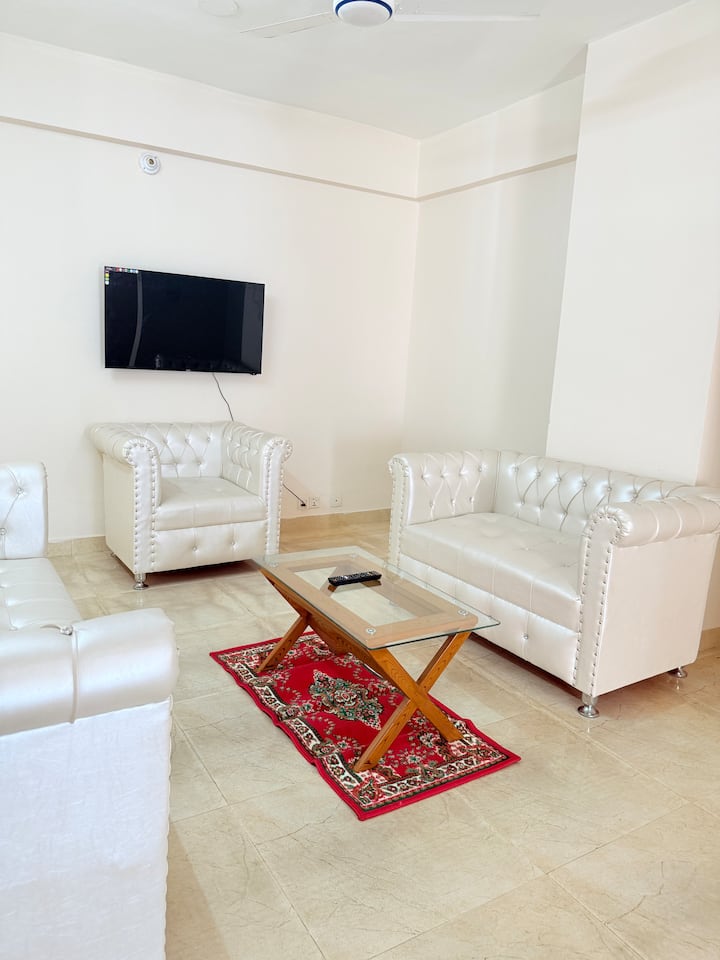 Comfort & Space | 3br Home Near Metro Hub - Dacca