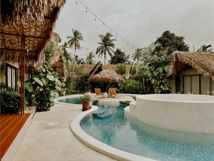 Exclusive 6br Tropical Escape - Nagcarlan