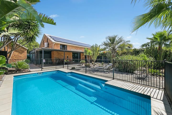 Palm Springs Retreat - Hunter Valley - Maitland