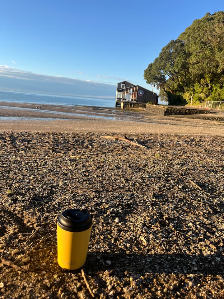 Fringe Of Heaven-titirangi - Auckland