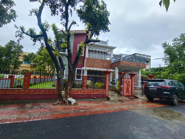 Swapno Chhobi - Deluxe Room - Santiniketan