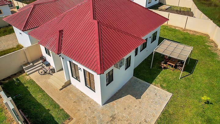 Modern 3br House In Gatedcommunity – Jacuzzi & Bbq - Gambia