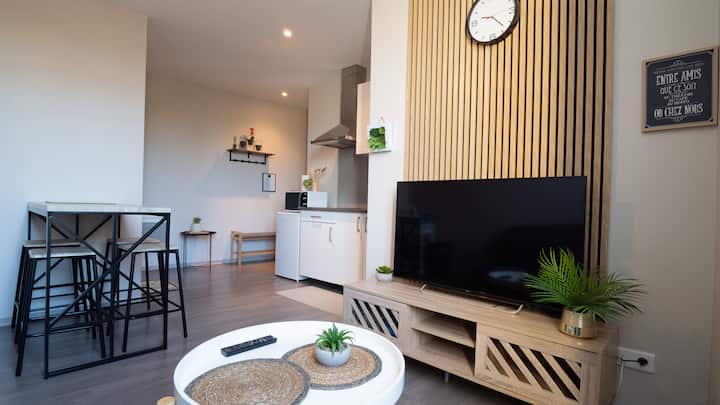 Séjour Convivial Au Village – 2 Chambres - Les Jardins de Coursiana