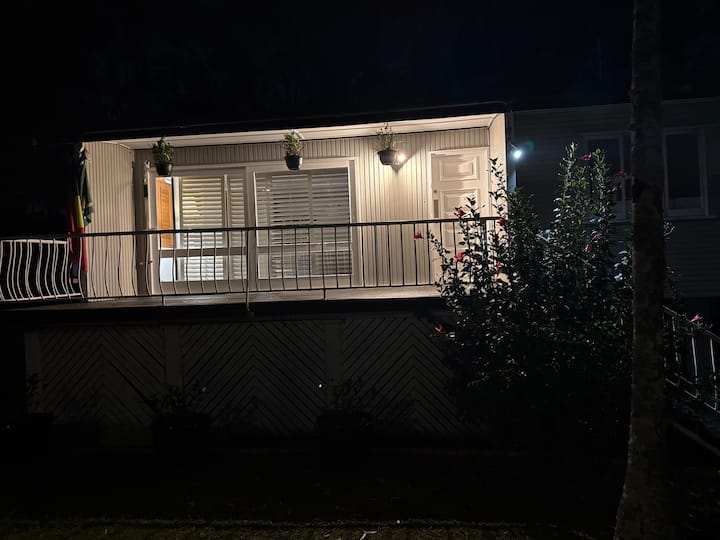 Beautiful Queenslander Cottage  Minutes To Beach - Broadbeach