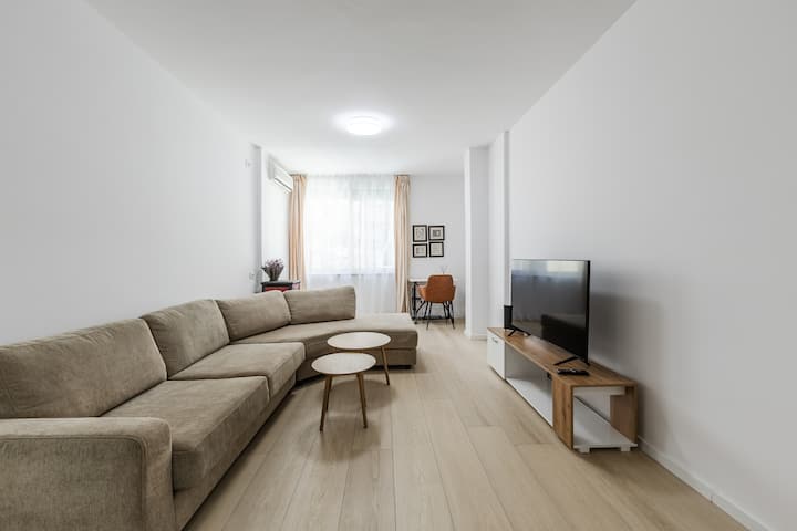 Sophie Downtown Apartment - Tirana