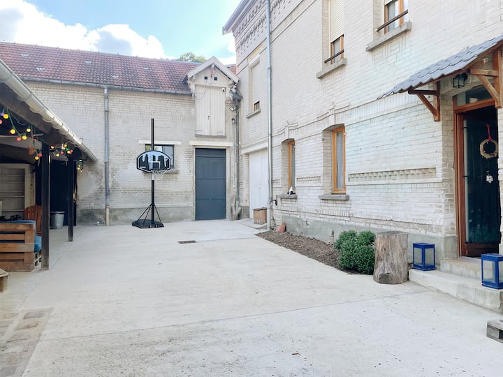La Family House, Spacieuse Avec Extérieur, Parking - Guignicourt