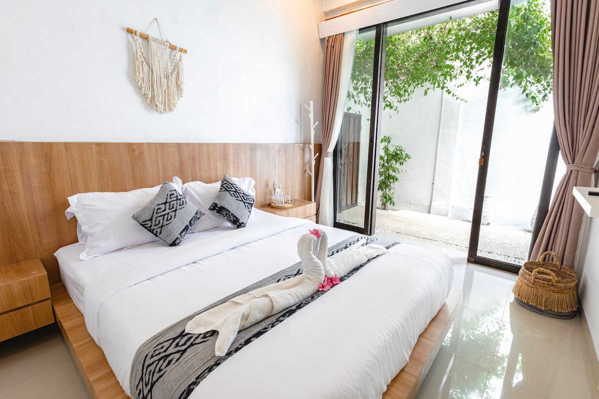 Villa Sabrina à Lombok - Maisons à louer à Batu Layar, West Nusa ...