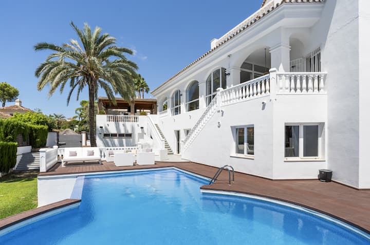 Villa Elviria · Lujo, Piscina Y Sauna Privada - Marbella