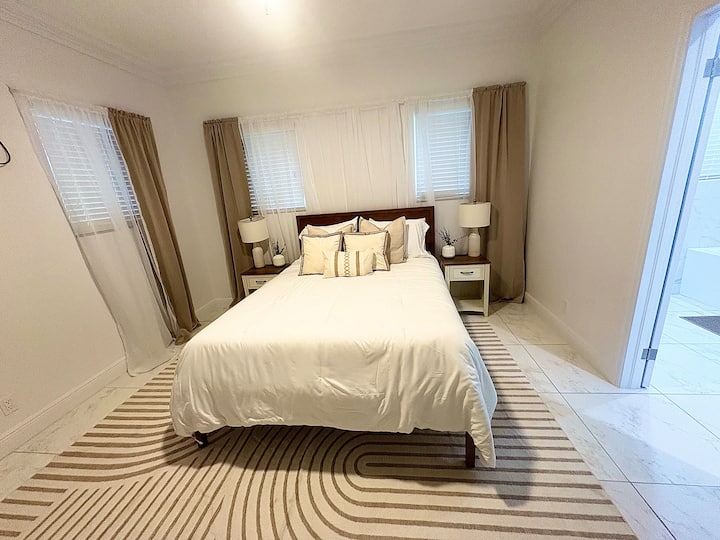 *Brand New* Austin Estates #3 -2b/2b - Nassau