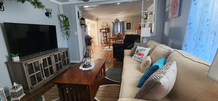 Charming Canal-port Cottage-come & Relax In Nature - Morris, IL