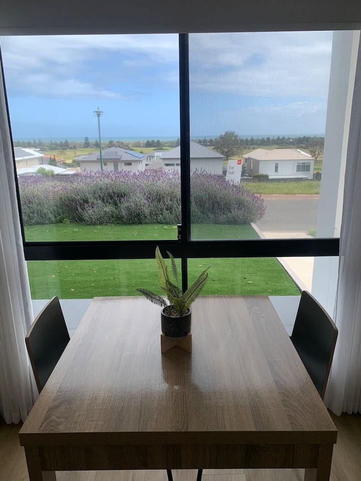 Charming 1-bed Coastal Escape At Links Lady Bay - Normanville