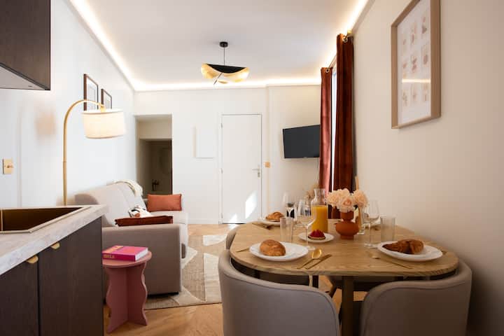 Bel Appartement - 6 Pax Climatisation/jacuzzi - Paris