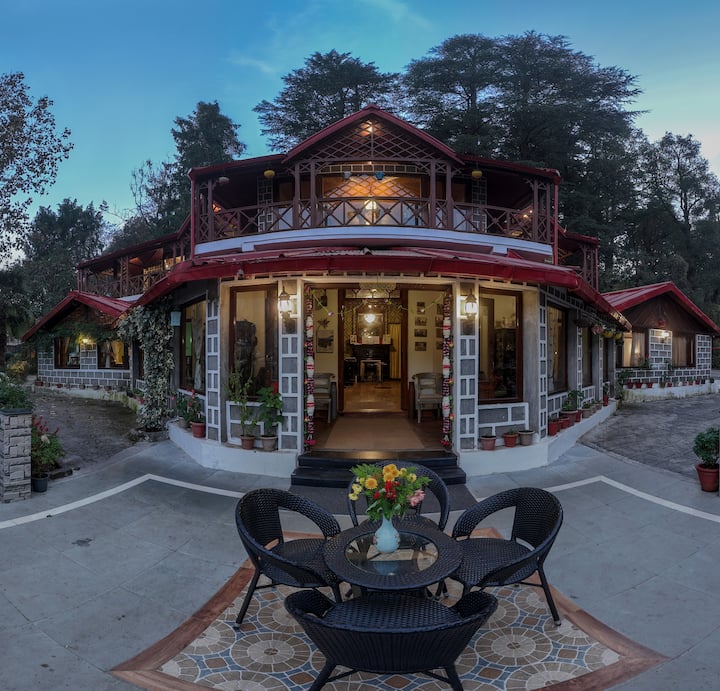 Hillside Suite At Resort W/ Restro, Sit-out - Nainital