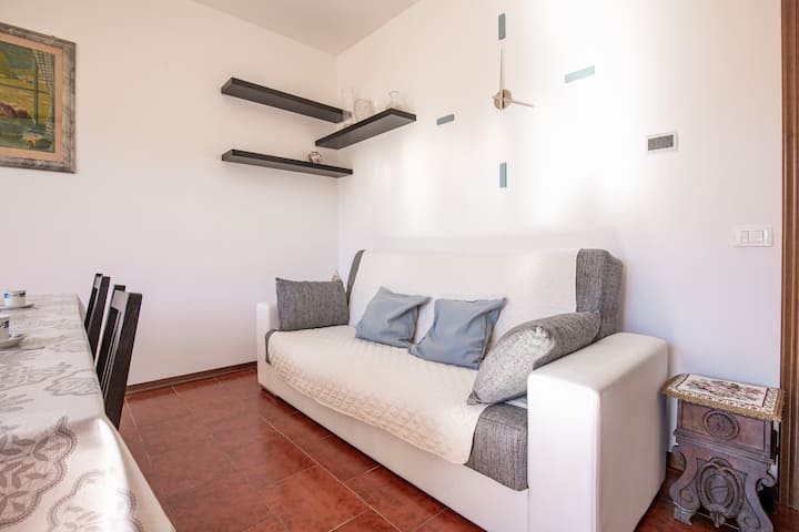 Bright Flat With Free Parking Near The Beach - Viareggio