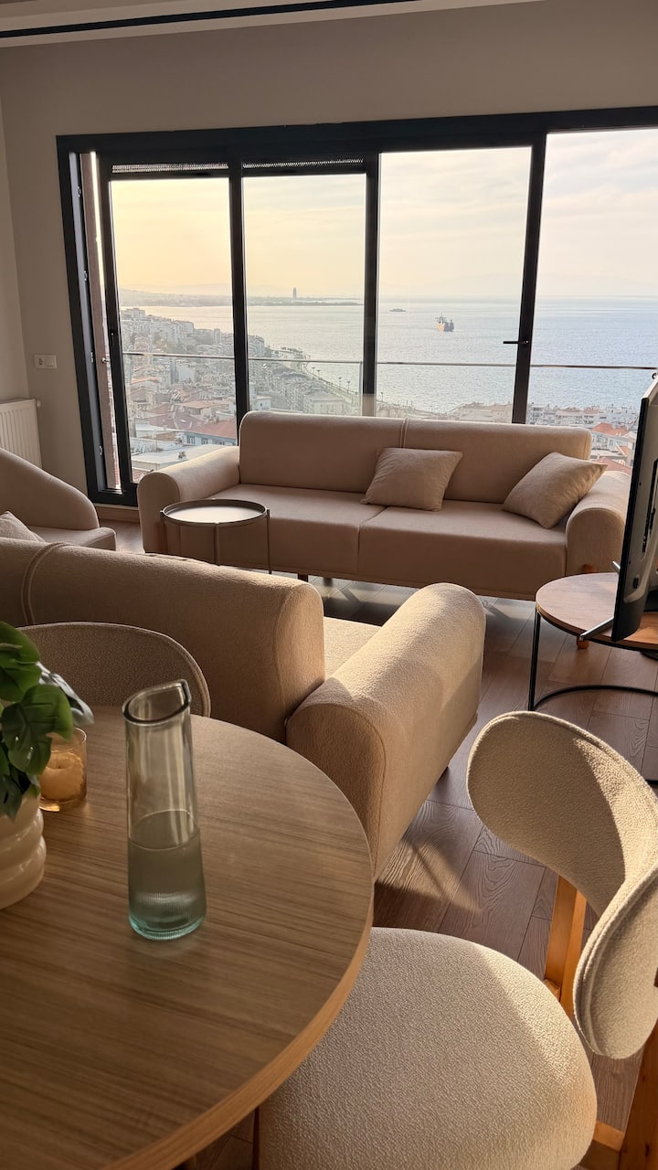 Eşsiz Deniz Manzaralı Lüks Ev - Izmir