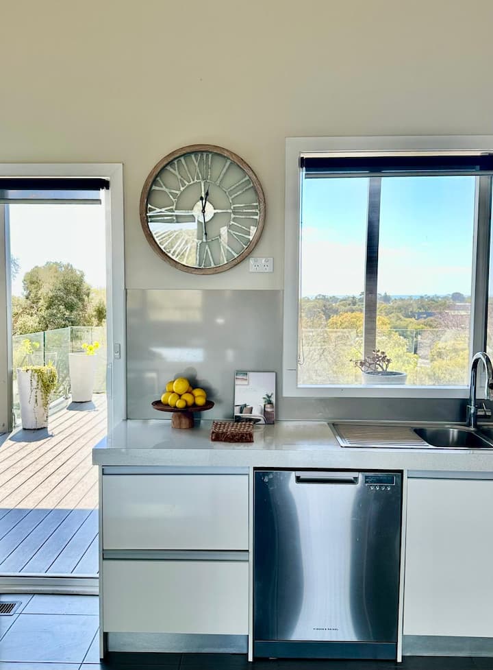 Tootgarook Bay View Retreat / Outside Dining - Rye