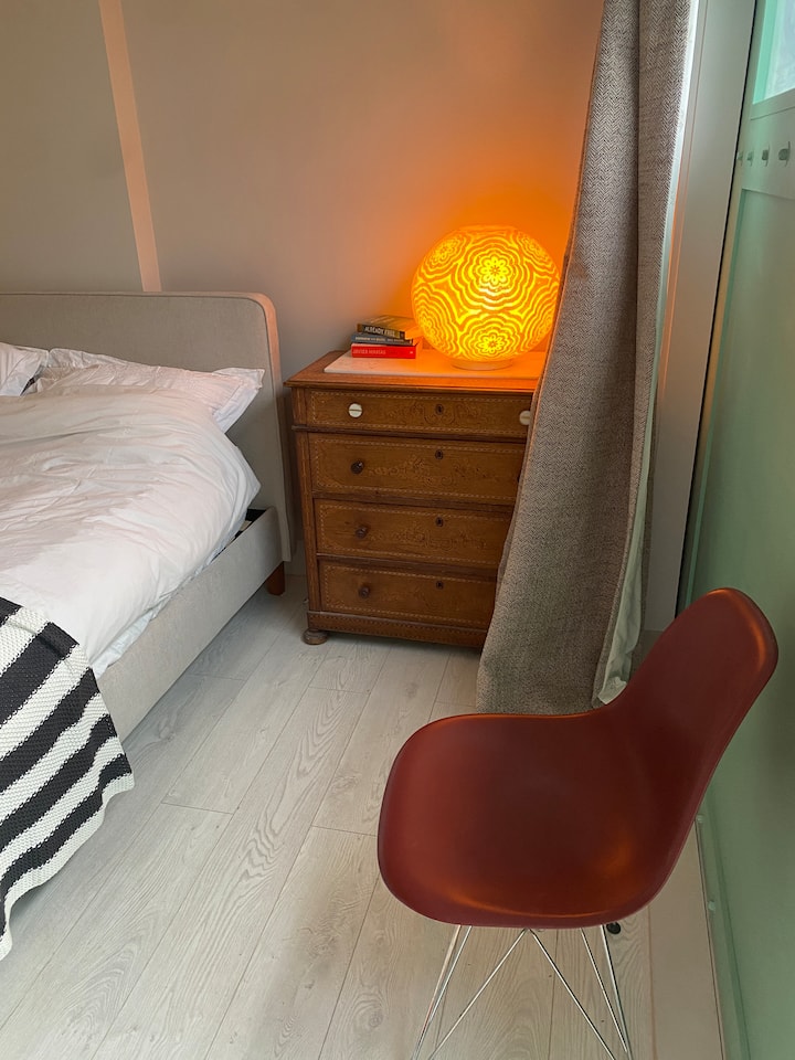 Own Entrance/free Parking.10 Mins Tojubilee Line - Harrow