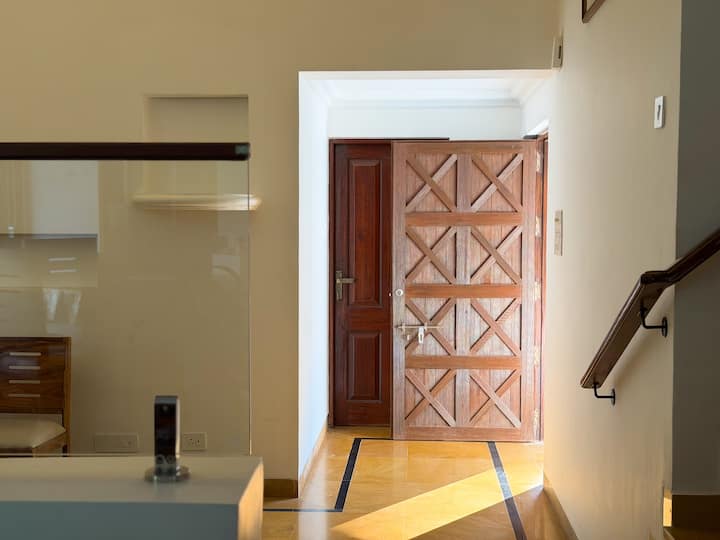 New Luxury 8bhk Villa Durgavado-introductory Rate! - Goa