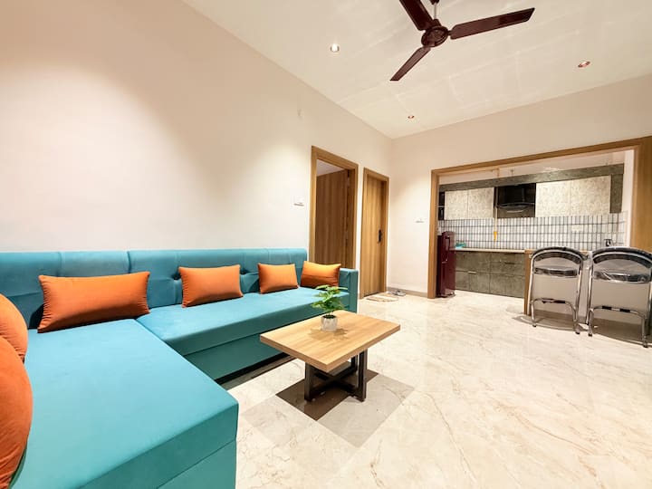 Home Escape Sapphire 1bhk | Mahalaxmi Nagar - Indore