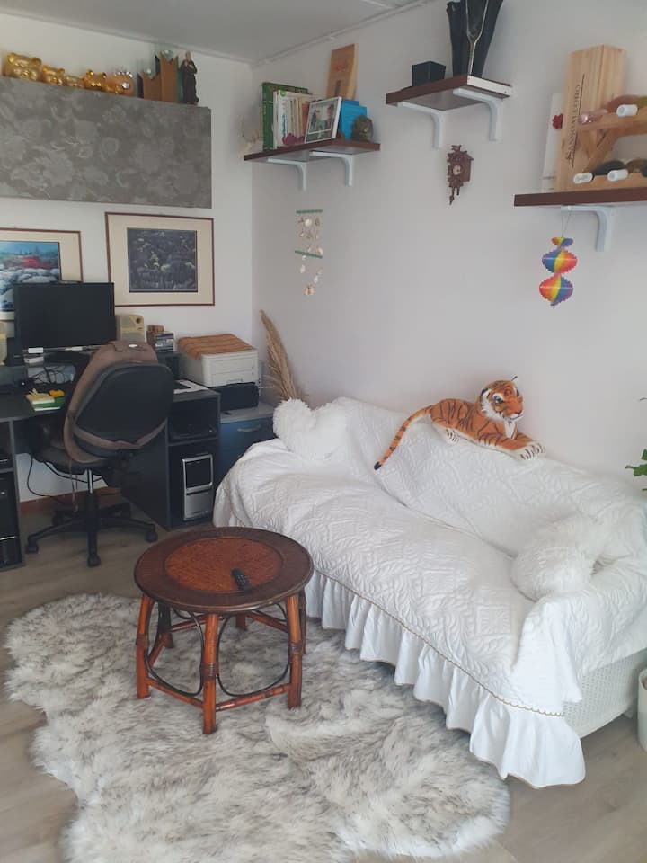 La Tana Delle Streghe Scarlino.  W Amici A 4 Zampe - Follonica