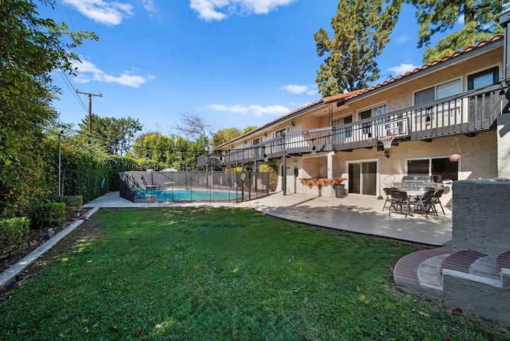 Stylish Home With Private Pool In Fullerton - Brea, CA