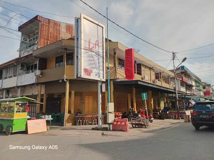 Unit 202-216 Inn Hotel, Kuliner Dan Wisata Di Skw - Singkawang