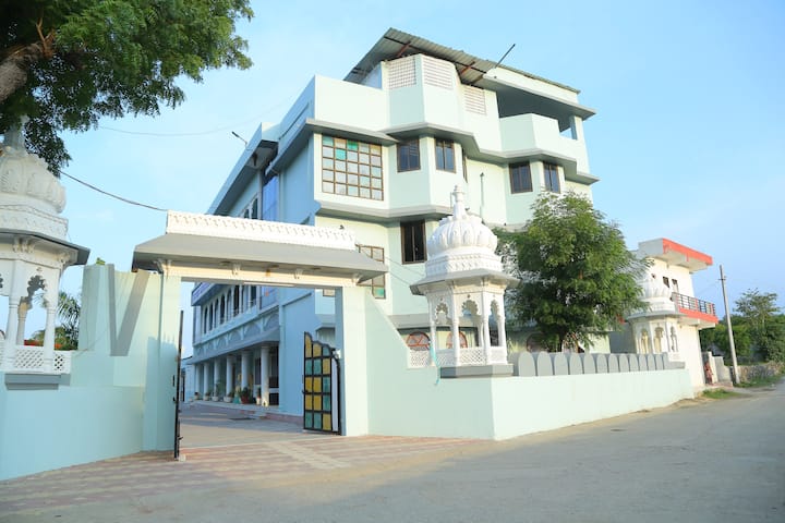 Shree Dwarkesh Resort - Rajsamand