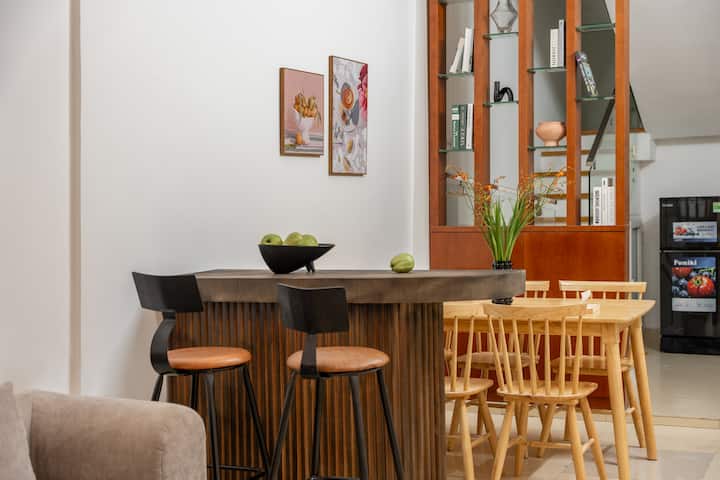 Train St 2’ | Cozy Home | Sun-filled Space - China