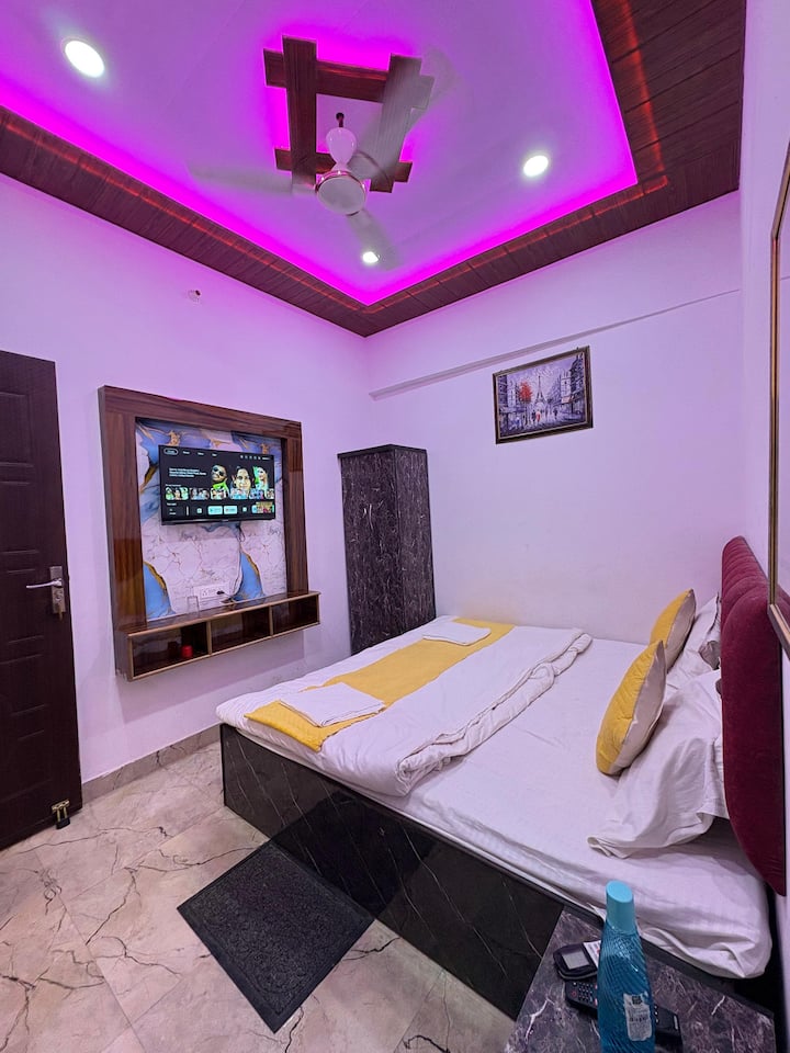 Shree Lakshman Residency - Varanasi