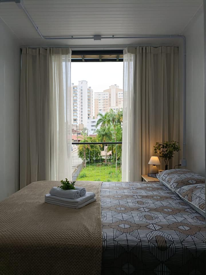 Refúgio Container 366/11 Oktoberfest 11 Min A Pé - Blumenau