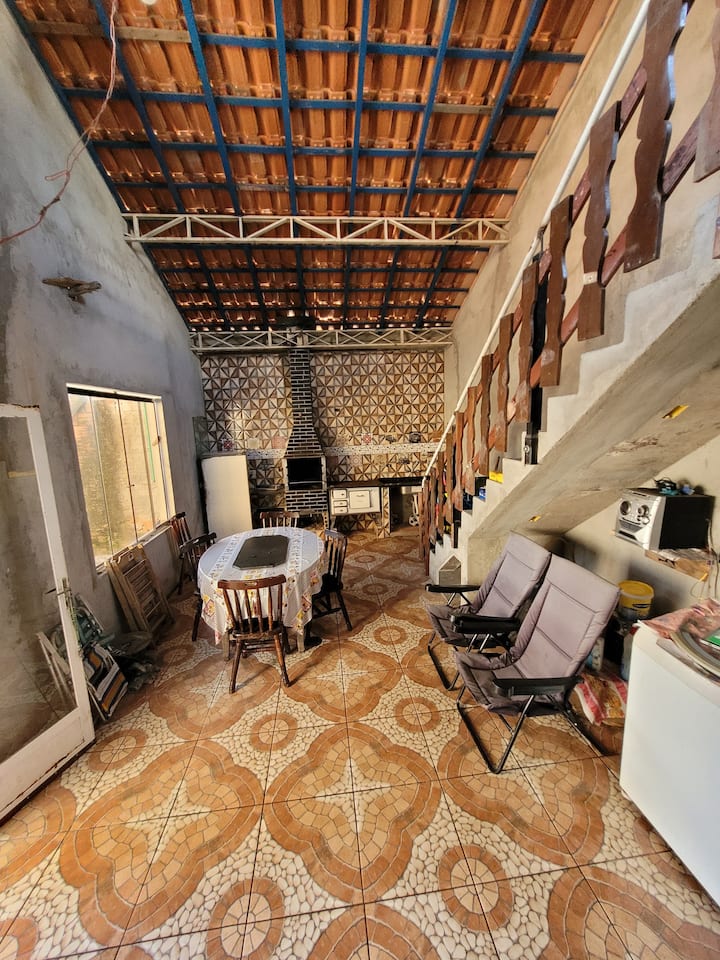 Casa Grande Com Piscina Em Pindamonhangaba - Pindamonhangaba