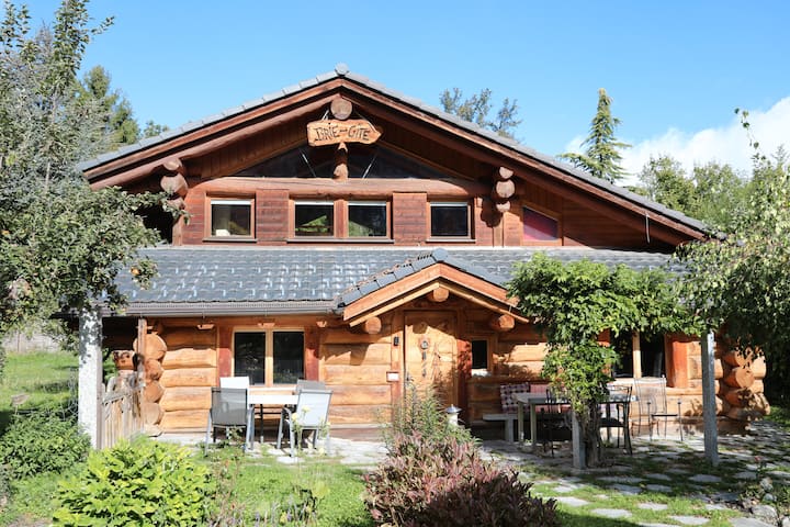 Le Gîte De Briey, Chalet Complet, Proche Vercorin - Vercorin