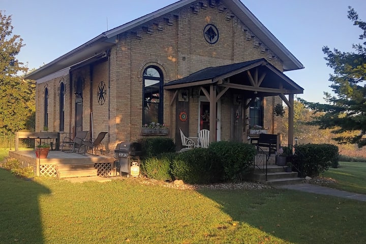 The Comfort Schoolhouse, Est 1872 - Deerfield, MI
