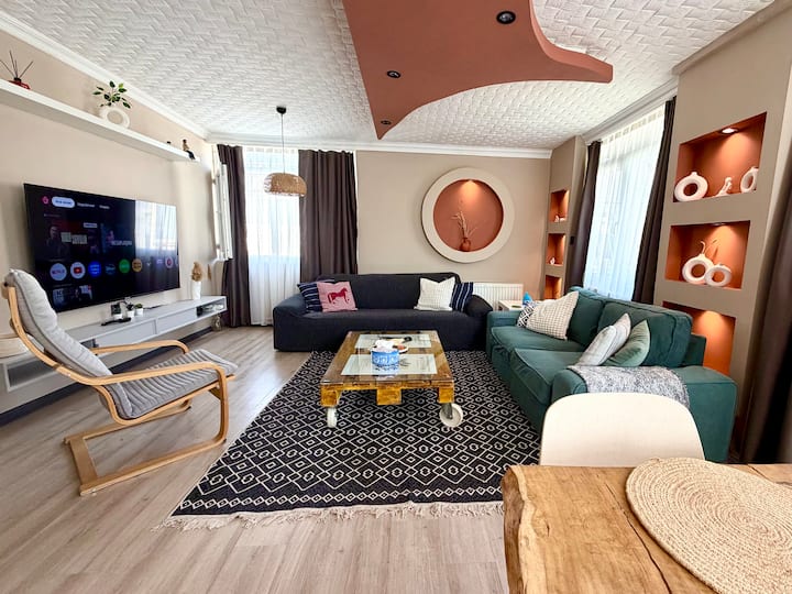 Merkezi ,Konforlu Ve Lüks - İzmir