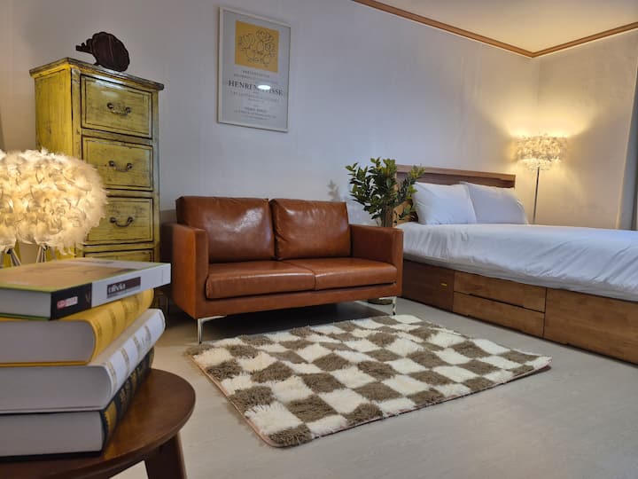 New! Spacious 2room, Snu·gangnam14min·hongdae24min - Seoul