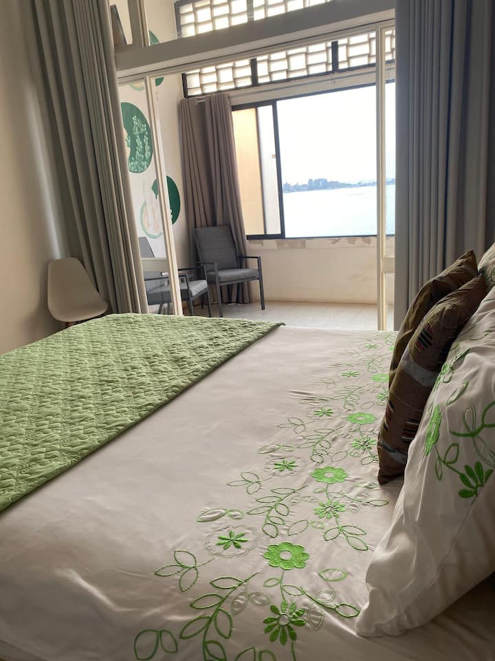 The Orange Bay Loft - Artistic 1br The Waterfront - Angola