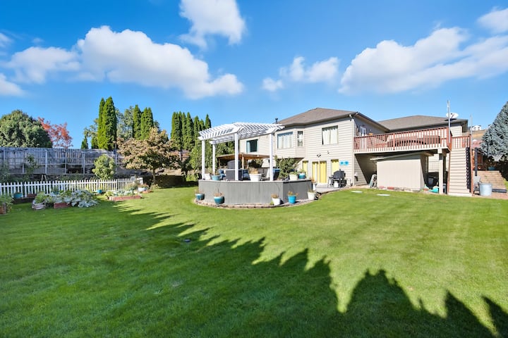 South Richland Villa - Kennewick, WA