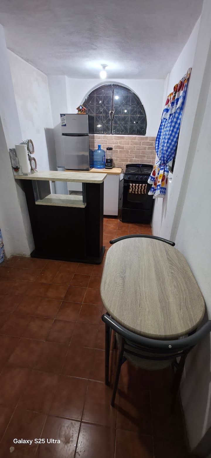 Minidepartamento Excelente Ubicación Y Económico - Acapulco