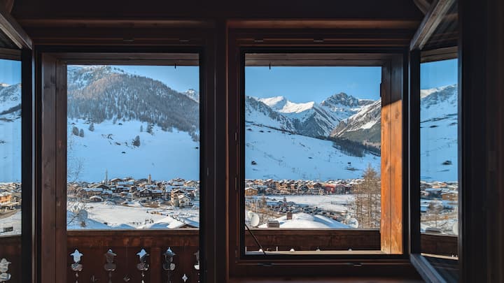 Silva The Alpine Chalet | Echo Deluxe Apartment - Livigno