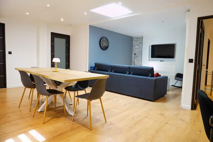 Appartement 100m² à Colomars - Proche De Nice - Niza