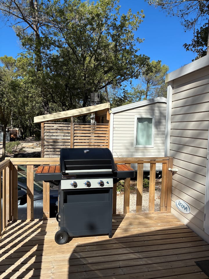 Mobile Home Coin Détente Avec Terrasse & Bbq - Nans-les-Pins