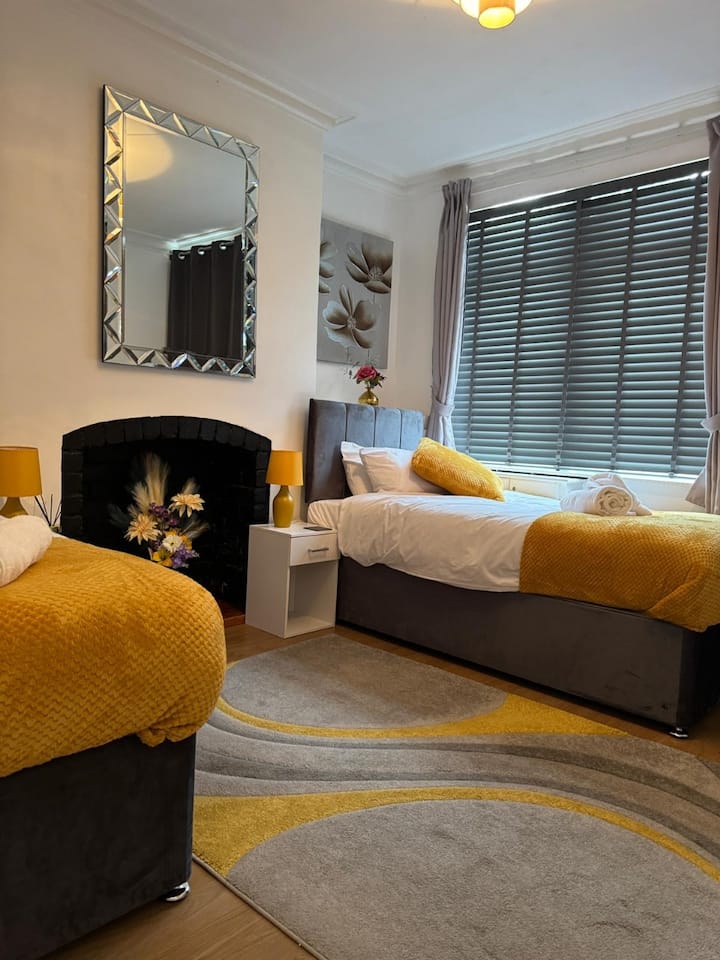 Burder Street| Perfect For Extended Stay - Loughborough