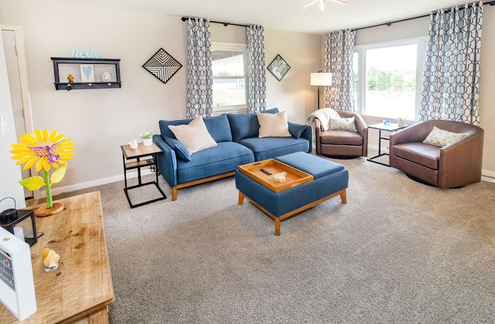 Birdhouse Bungalow - Cozy 3br / 1 Ba - Newburgh - Newburgh, IN