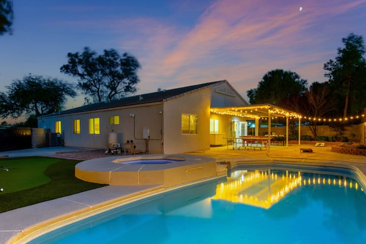 5bd Spacious Backyard, Arcades, Pool, Spa, Golf - Las Vegas