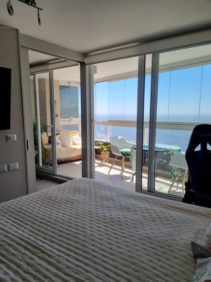 Hermoso Depto. Vista Al Mar A Pasos De La Playa - Concón