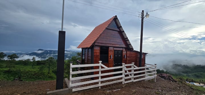 Cabaña Para 2 Personas.  Lugar Fresco Y Relajante. - Honduras