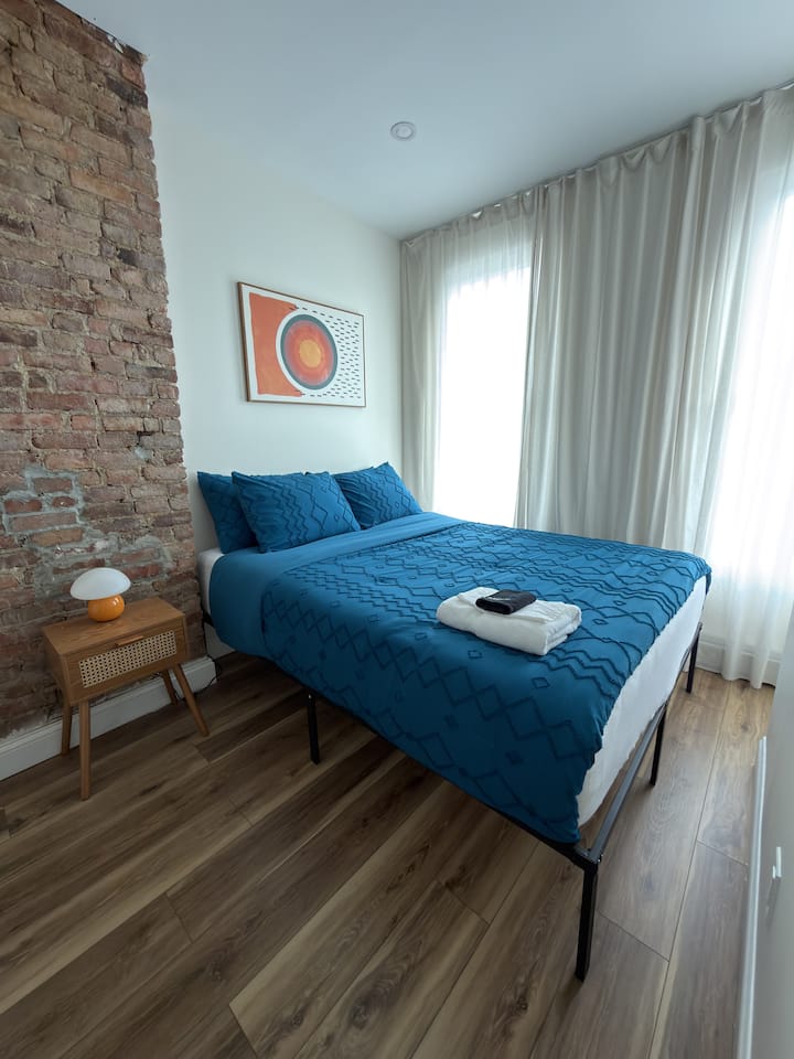 Bright Modern 3br Home | Bk - Brooklyn, NY